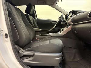 Balts Mitsubishi Eclipse Cross 2018 Viļņa, ar dzinēja tilpumu 1.50 L un nobraukumu 136 tūkst. km par 16499 €, foto 18 vietnē AUTOMOTO.COM.LV