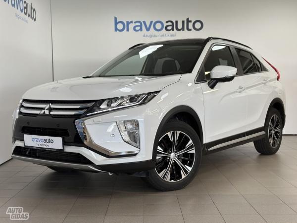 White Mitsubishi Eclipse Cross 2020 in Vilnius, with an engine capacity of 1.50 L and mileage of 28 thousand km for 18500 €, photo 1 on AUTOMOTO.COM.LV