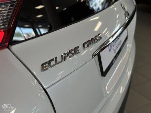 White Mitsubishi Eclipse Cross 2020 in Vilnius, with an engine capacity of 1.50 L and mileage of 28 thousand km for 18500 €, photo 8 on AUTOMOTO.COM.LV