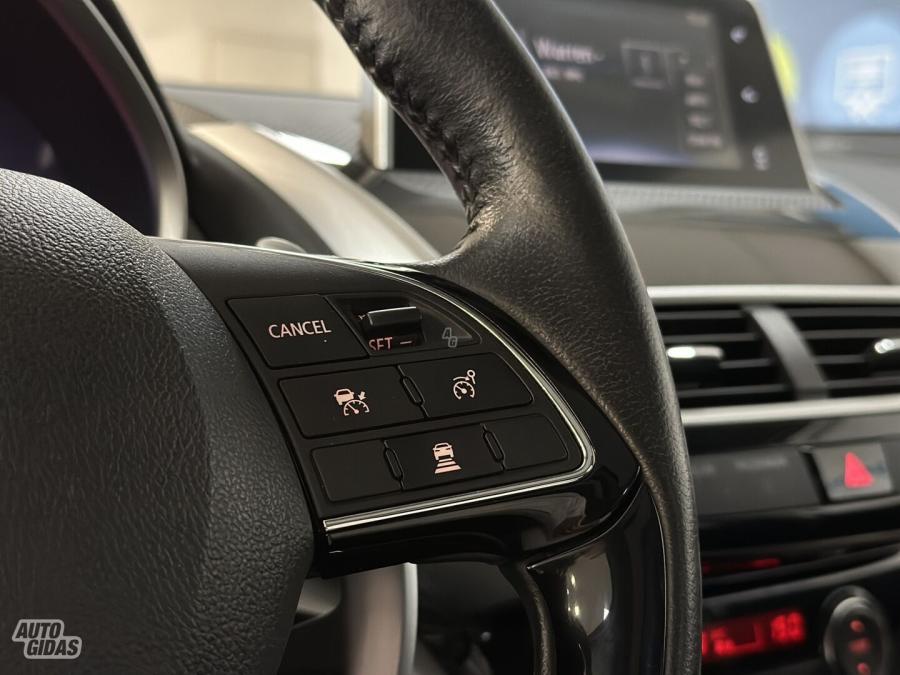White Mitsubishi Eclipse Cross 2020 in Vilnius, with an engine capacity of 1.50 L and mileage of 28 thousand km for 18500 €, photo 25 on AUTOMOTO.COM.LV