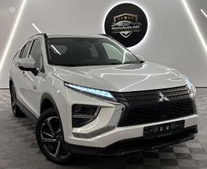 White Mitsubishi Eclipse Cross 2021 in Marijampole, with an engine capacity of 2.36 L and mileage of 121 thousand km for 14999 €, photo  on AUTOMOTO.COM.LV