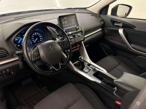 Balts Mitsubishi Eclipse Cross 2021 Marijampole, ar dzinēja tilpumu 2.36 L un nobraukumu 121 tūkst. km par 14999 €, foto 2 vietnē AUTOMOTO.COM.LV