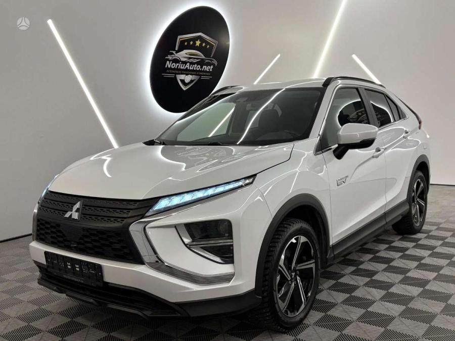 Balts Mitsubishi Eclipse Cross 2021 Marijampole, ar dzinēja tilpumu 2.36 L un nobraukumu 121 tūkst. km par 14999 €, foto 22 vietnē AUTOMOTO.COM.LV