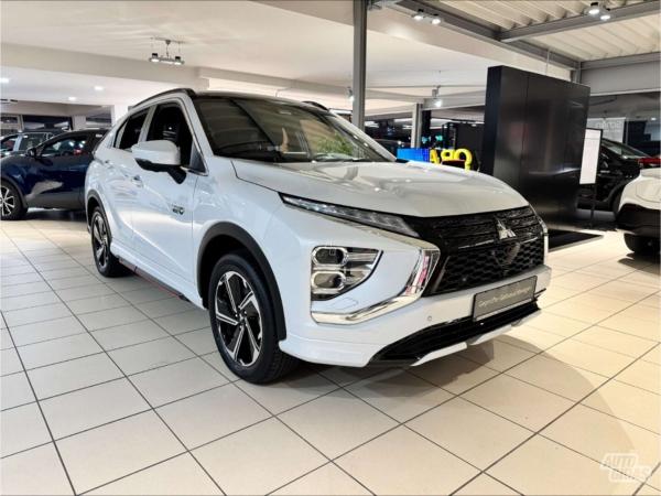 Balts Mitsubishi Eclipse Cross 2021 Kauņa, ar dzinēja tilpumu 2.40 L un nobraukumu 44 tūkst. km par 26417 €, foto 7 vietnē AUTOMOTO.COM.LV