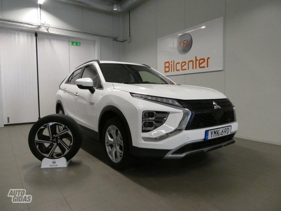 White Mitsubishi Eclipse Cross 2021 in Kaunas, with an engine capacity of 0.00 L and mileage of 93 thousand km for 24231 €, photo 1 on AUTOMOTO.COM.LV