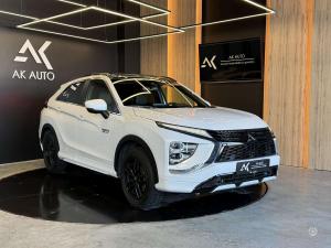 White Mitsubishi Eclipse Cross 2021 in Kaunas, with an engine capacity of 2.36 L and mileage of 68 thousand km for 21990 €, photo 2 on AUTOMOTO.COM.LV