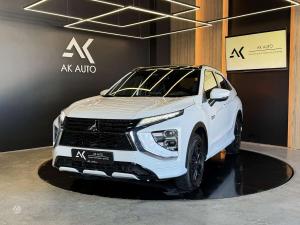 White Mitsubishi Eclipse Cross 2021 in Kaunas, with an engine capacity of 2.36 L and mileage of 68 thousand km for 21990 €, photo 5 on AUTOMOTO.COM.LV