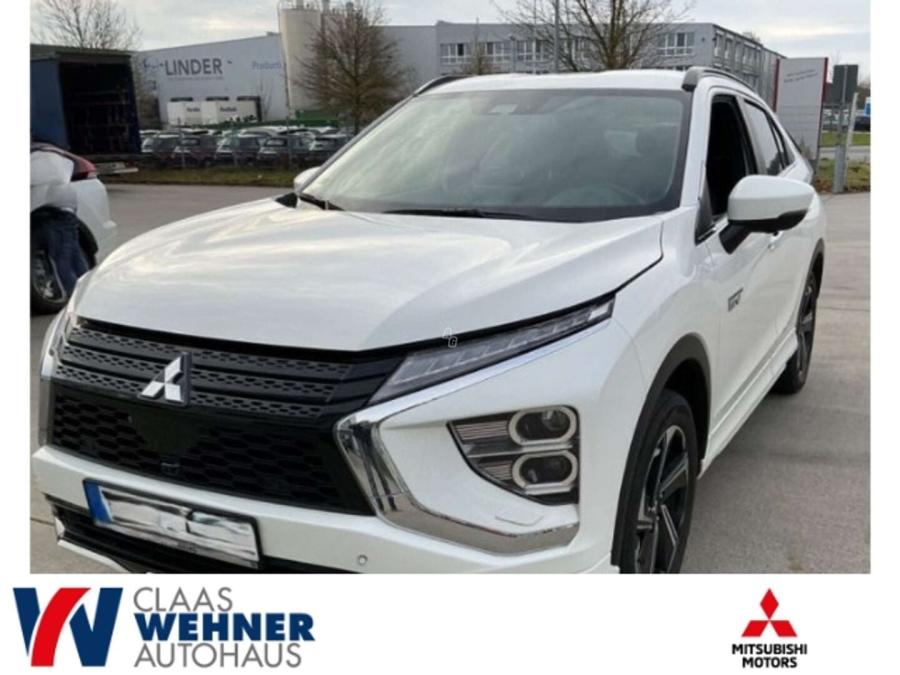 White Mitsubishi Eclipse Cross 2022 in Kaunas, with an engine capacity of 2.40 L and mileage of 14 thousand km for 28570 €, photo 1 on AUTOMOTO.COM.LV