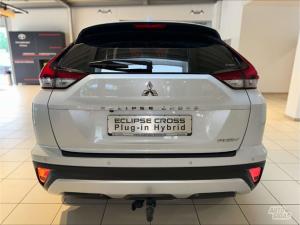 White Mitsubishi Eclipse Cross 2022 in Kaunas, with an engine capacity of 2.40 L and mileage of 26 thousand km for 26210 €, photo 6 on AUTOMOTO.COM.LV
