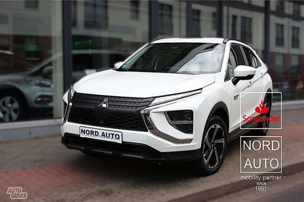 White Mitsubishi Eclipse Cross 2022 in Kaunas, with an engine capacity of 2.40 L and mileage of 57 thousand km for 22369 €, photo 1 on AUTOMOTO.COM.LV