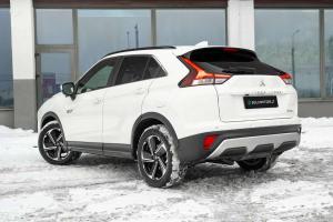 Balts Mitsubishi Eclipse Cross 2022 Viļņa, ar dzinēja tilpumu 2.36 L un nobraukumu 40 tūkst. km par 21950 €, foto 5 vietnē AUTOMOTO.COM.LV