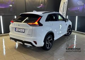 Balts Mitsubishi Eclipse Cross 2023 Avižieniai, ar dzinēja tilpumu 2.40 L un nobraukumu 92 tūkst. km par 22550 €, foto 2 vietnē AUTOMOTO.COM.LV