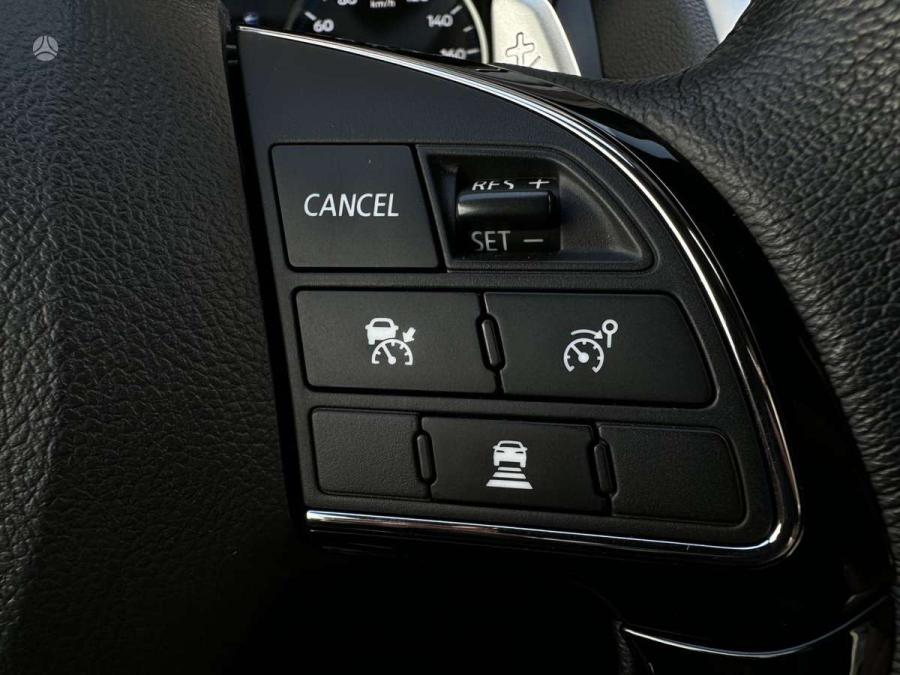 White Mitsubishi Eclipse Cross 2023 in Vilnius, with an engine capacity of 2.40 L and mileage of 118 thousand km for 21550 €, photo 11 on AUTOMOTO.COM.LV