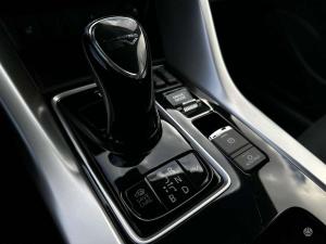 White Mitsubishi Eclipse Cross 2023 in Vilnius, with an engine capacity of 2.40 L and mileage of 118 thousand km for 21550 €, photo 22 on AUTOMOTO.COM.LV