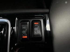 White Mitsubishi Eclipse Cross 2023 in Vilnius, with an engine capacity of 2.40 L and mileage of 118 thousand km for 21550 €, photo 23 on AUTOMOTO.COM.LV