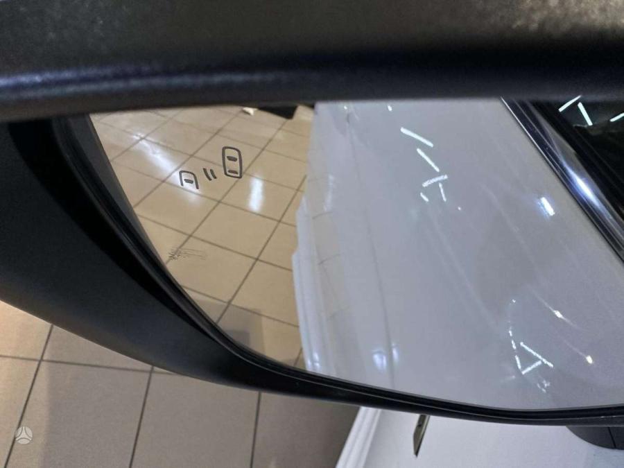 White Mitsubishi Eclipse Cross 2023 in Vilnius, with an engine capacity of 2.40 L and mileage of 118 thousand km for 21550 €, photo 31 on AUTOMOTO.COM.LV