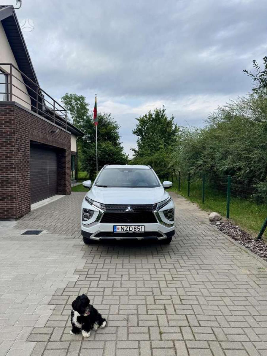 Balts Mitsubishi Eclipse Cross 2022 Kauņa, ar dzinēja tilpumu 2.36 L un nobraukumu 99 tūkst. km par 20450 €, foto 4 vietnē AUTOMOTO.COM.LV