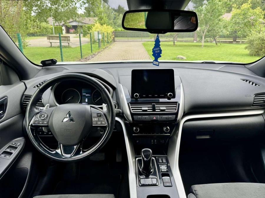 Balts Mitsubishi Eclipse Cross 2022 Kauņa, ar dzinēja tilpumu 2.36 L un nobraukumu 99 tūkst. km par 20450 €, foto 5 vietnē AUTOMOTO.COM.LV