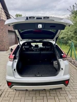 Balts Mitsubishi Eclipse Cross 2022 Kauņa, ar dzinēja tilpumu 2.36 L un nobraukumu 99 tūkst. km par 20450 €, foto 17 vietnē AUTOMOTO.COM.LV
