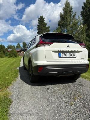 Balts Mitsubishi Eclipse Cross 2022 Tallina, ar dzinēja tilpumu 2.40 L un nobraukumu 45 tūkst. km par 18500 €, foto 7 vietnē AUTOMOTO.COM.LV