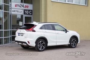 Белый Мицубиси Эклипс Кросс 2022 в Таллин, объемом двигателя 2.40 л и пробегом 40 тыс. км за 20990 €, фото 5 на AUTOMOTO.COM.LV