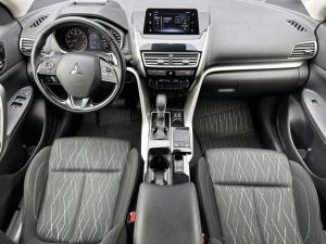 Mitsubishi Eclipse 2018 in Vilnius, with an engine capacity of 1.50 L and mileage of 154 thousand km for 14750 €, photo 4 on AUTOMOTO.COM.LV