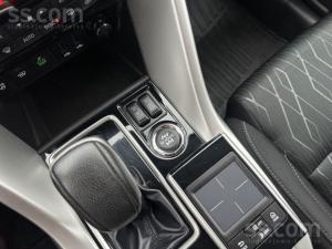 Mitsubishi Eclipse 2021 in Riga, with an engine capacity of 1.50 L and mileage of 76 thousand km for 17490 €, photo 16 on AUTOMOTO.COM.LV