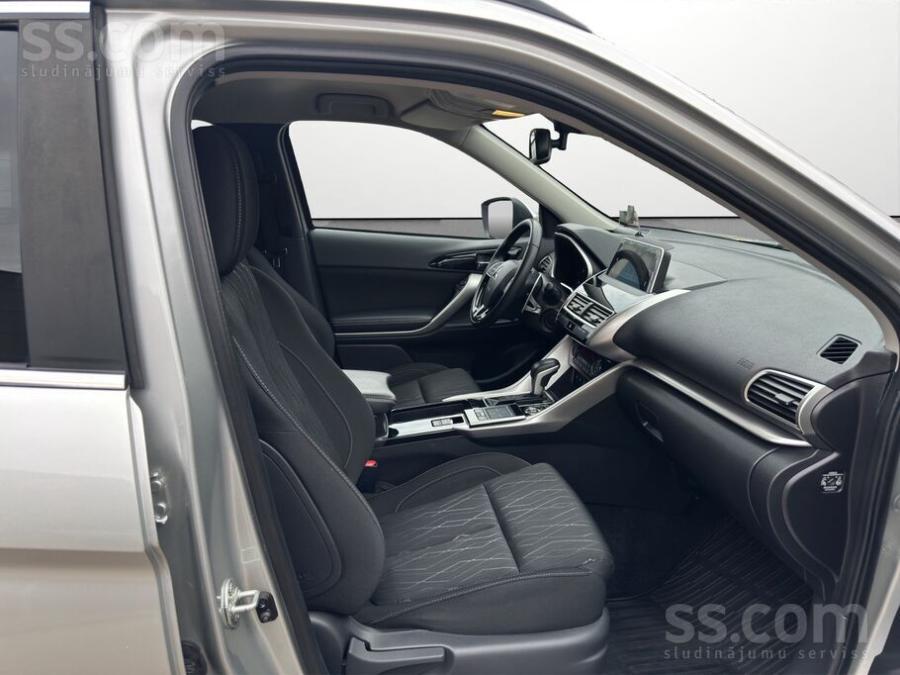 Mitsubishi Eclipse 2021 in Riga, with an engine capacity of 1.50 L and mileage of 76 thousand km for 17490 €, photo 19 on AUTOMOTO.COM.LV