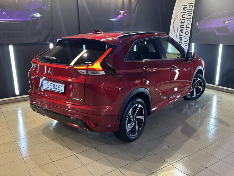 Mitsubishi Eclipse 2022 in Vilnius, with an engine capacity of 2.40 L and mileage of 128 thousand km for 20750 €, photo 3 on AUTOMOTO.COM.LV