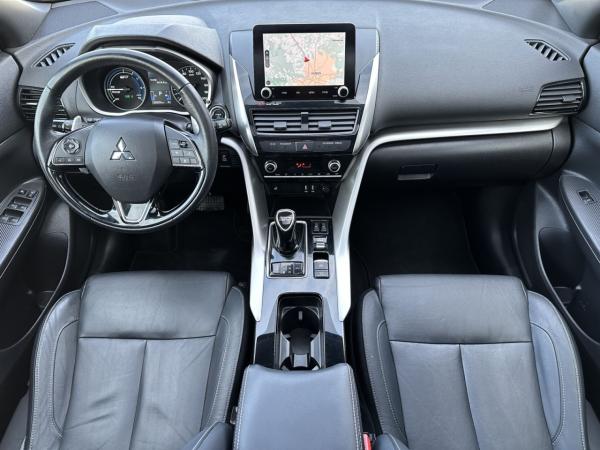 Mitsubishi Eclipse 2022 Viļņa, ar dzinēja tilpumu 2.40 L un nobraukumu 128 tūkst. km par 20750 €, foto 3 vietnē AUTOMOTO.COM.LV