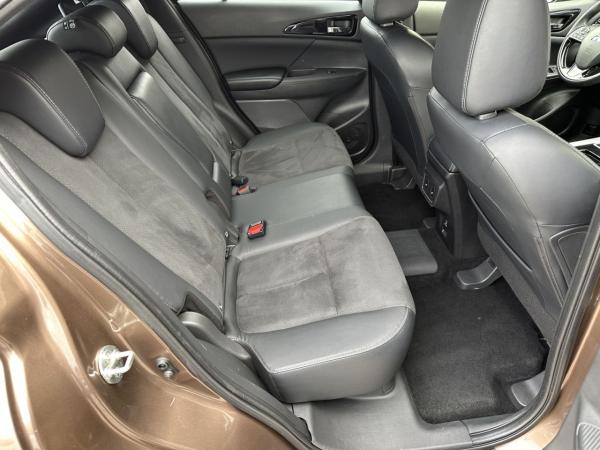 Mitsubishi Eclipse 2022 Viļņa, ar dzinēja tilpumu 2.40 L un nobraukumu 110 tūkst. km par 20950 €, foto 6 vietnē AUTOMOTO.COM.LV