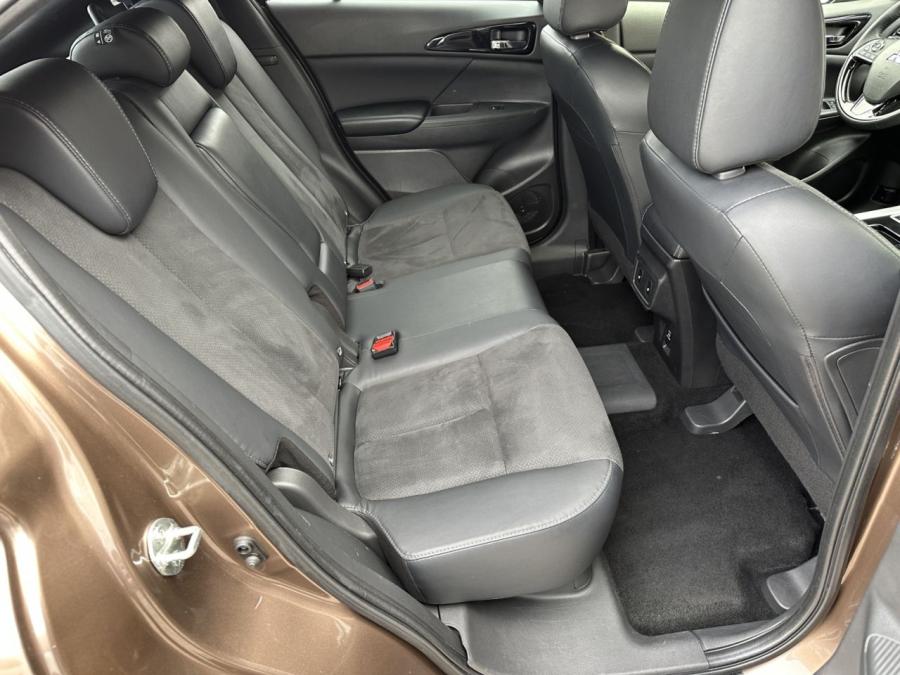 Mitsubishi Eclipse 2022 Viļņa, ar dzinēja tilpumu 2.40 L un nobraukumu 110 tūkst. km par 20950 €, foto 6 vietnē AUTOMOTO.COM.LV