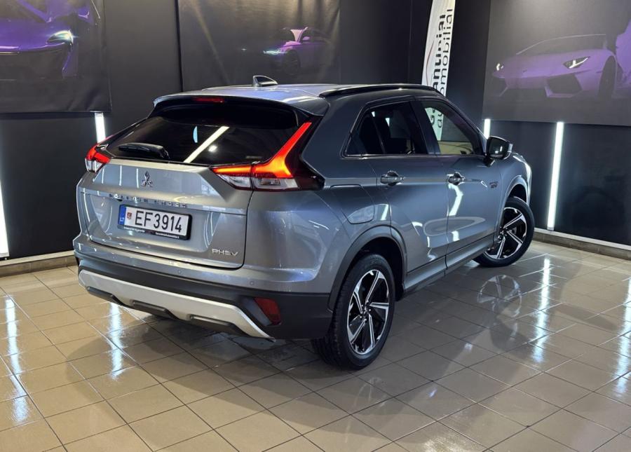 Mitsubishi Eclipse 2023 Viļņa, ar dzinēja tilpumu 2.40 L un nobraukumu 87 tūkst. km par 21950 €, foto 3 vietnē AUTOMOTO.COM.LV