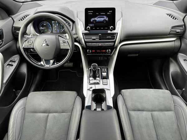 Mitsubishi Eclipse 2023 in Vilnius, with an engine capacity of 2.40 L and mileage of 87 thousand km for 21950 €, photo 3 on AUTOMOTO.COM.LV
