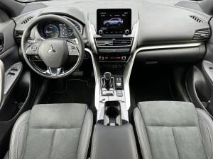 Mitsubishi Eclipse 2023 Viļņa, ar dzinēja tilpumu 2.40 L un nobraukumu 87 tūkst. km par 21950 €, foto 4 vietnē AUTOMOTO.COM.LV