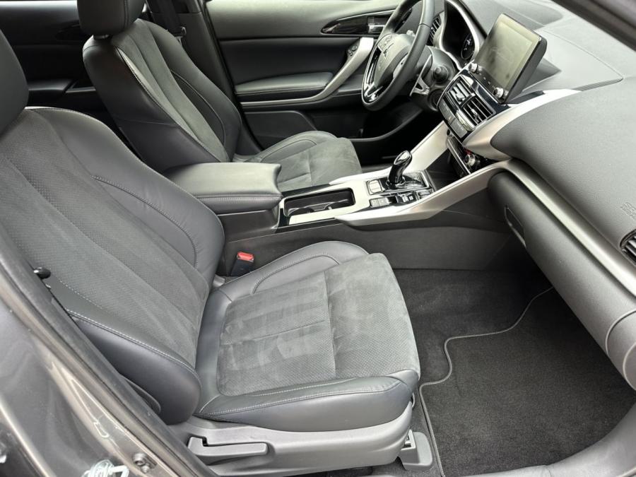 Mitsubishi Eclipse 2023 Viļņa, ar dzinēja tilpumu 2.40 L un nobraukumu 87 tūkst. km par 21950 €, foto 5 vietnē AUTOMOTO.COM.LV