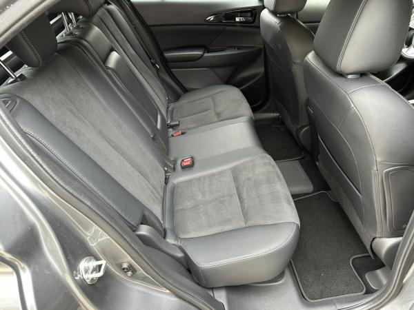 Mitsubishi Eclipse 2023 in Vilnius, with an engine capacity of 2.40 L and mileage of 87 thousand km for 21950 €, photo 5 on AUTOMOTO.COM.LV