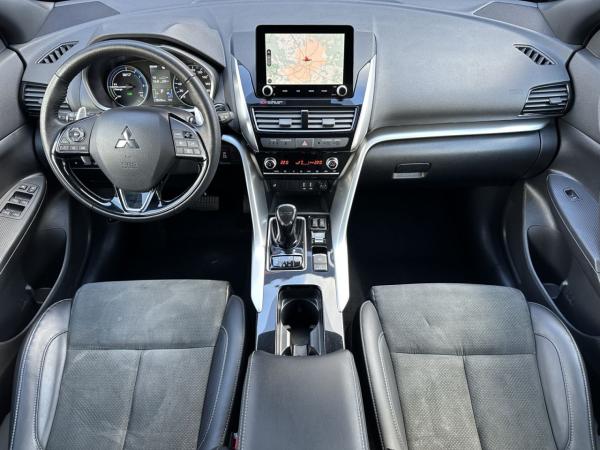 Mitsubishi Eclipse 2023 Viļņa, ar dzinēja tilpumu 2.40 L un nobraukumu 118 tūkst. km par 21550 €, foto 4 vietnē AUTOMOTO.COM.LV