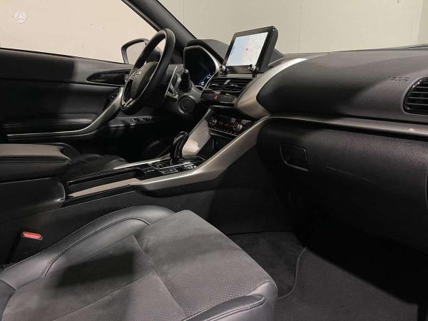 Mitsubishi Eclipse 2023 Klaipėda vietnē Mitsubishi Eclipse 2023 Klaipėda, ar dzinēja tilpumu 0.00 L un nobraukumu 103 tūkst. km par 19999 €, foto 4 vietnē AUTOMOTO.COM.LV
