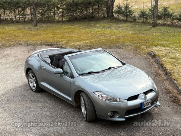 Pelēks Mitsubishi Eclipse 2006 Rapla, ar dzinēja tilpumu 2.40 L un nobraukumu 188 tūkst. km par 5500 €, foto 8 vietnē AUTOMOTO.COM.LV
