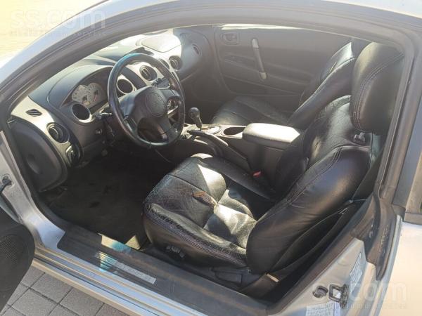 Grey Mitsubishi Eclipse 2000 in Riga, with an engine capacity of 3.00 L and mileage of 183 thousand km for 2000 €, photo 6 on AUTOMOTO.COM.LV