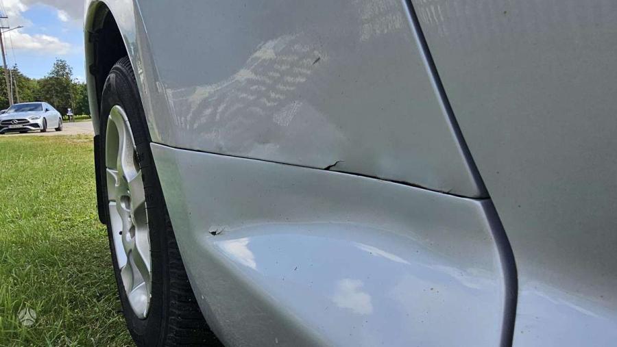 Pelēks Mitsubishi Eclipse 2006 Viļņa, ar dzinēja tilpumu 2.38 L un nobraukumu 166 tūkst. km par 3000 €, foto 31 vietnē AUTOMOTO.COM.LV