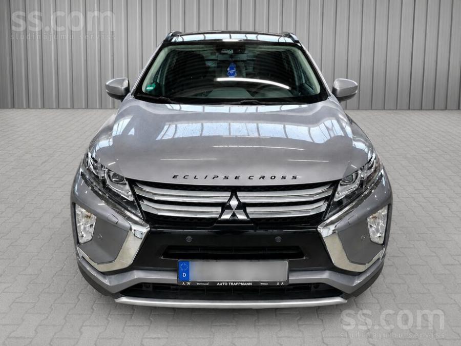 Pelēks Mitsubishi Eclipse 2019 Tukums, ar dzinēja tilpumu 2.20 L un nobraukumu 200 tūkst. km par 14500 €, foto 5 vietnē AUTOMOTO.COM.LV