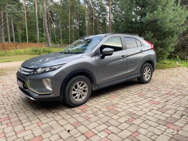 Серый Мицубиси Эклипс 2018 в Рига, объемом двигателя 1.50 л и пробегом 90 тыс. км за 12500 €, фото 1 на AUTOMOTO.COM.LV