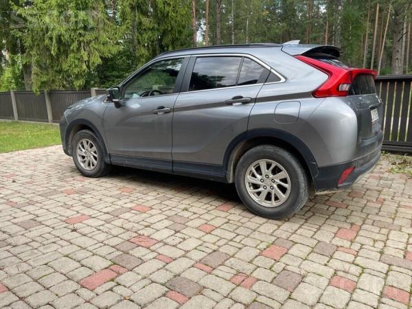 Серый Мицубиси Эклипс 2018 в Рига, объемом двигателя 1.50 л и пробегом 90 тыс. км за 12500 €, фото 3 на AUTOMOTO.COM.LV