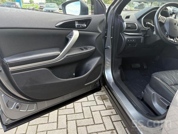 Pelēks Mitsubishi Eclipse 2022 Rīga, ar dzinēja tilpumu 1.50 L un nobraukumu 45 tūkst. km par 16500 €, foto 7 vietnē AUTOMOTO.COM.LV