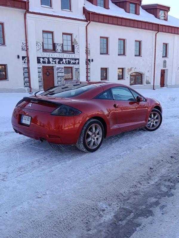 Red Mitsubishi Eclipse 2007 in Raseiniai, with an engine capacity of 2.35 L and mileage of 180 thousand km for 4500 €, photo 1 on AUTOMOTO.COM.LV