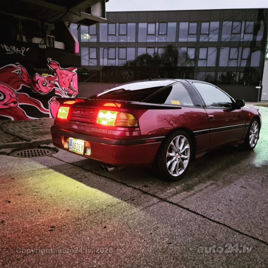 Sarkans Mitsubishi Eclipse 1994 Tallina, ar dzinēja tilpumu 2.00 L un nobraukumu 216 tūkst. km par 17000 €, foto 3 vietnē AUTOMOTO.COM.LV