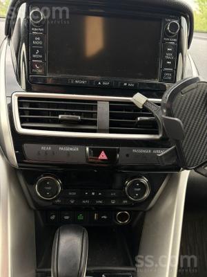 Red Mitsubishi Eclipse 2018 in Dobele, with an engine capacity of 1.50 L and mileage of 125 thousand km for 12900 €, photo 10 on AUTOMOTO.COM.LV