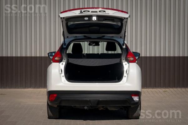 White Mitsubishi Eclipse 2019 in Talsi, with an engine capacity of 2.30 L and mileage of 183 thousand km for 13950 €, photo 6 on AUTOMOTO.COM.LV